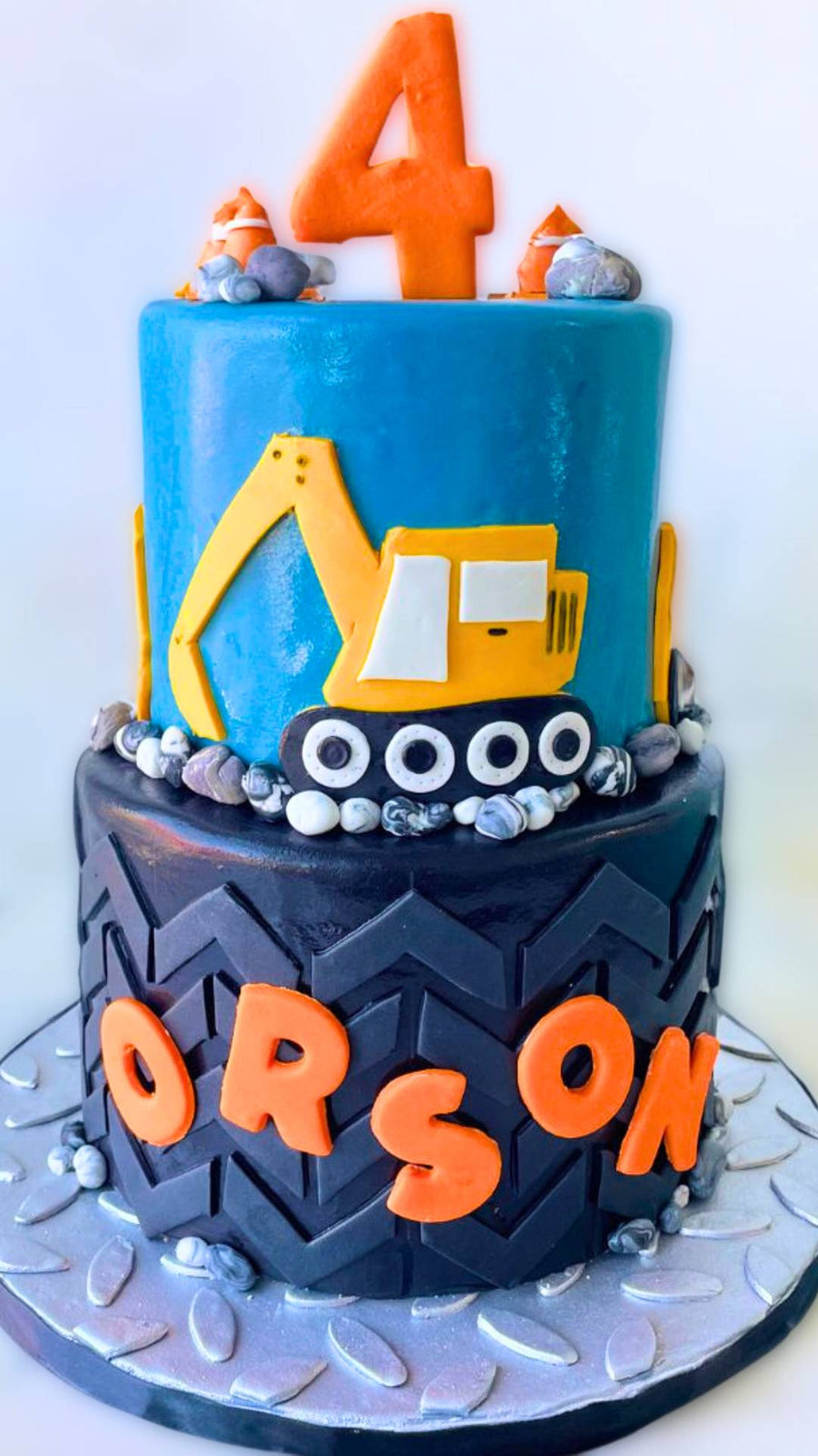 Order Your Custom Dream Cake Today | Celebrity Cake Studio