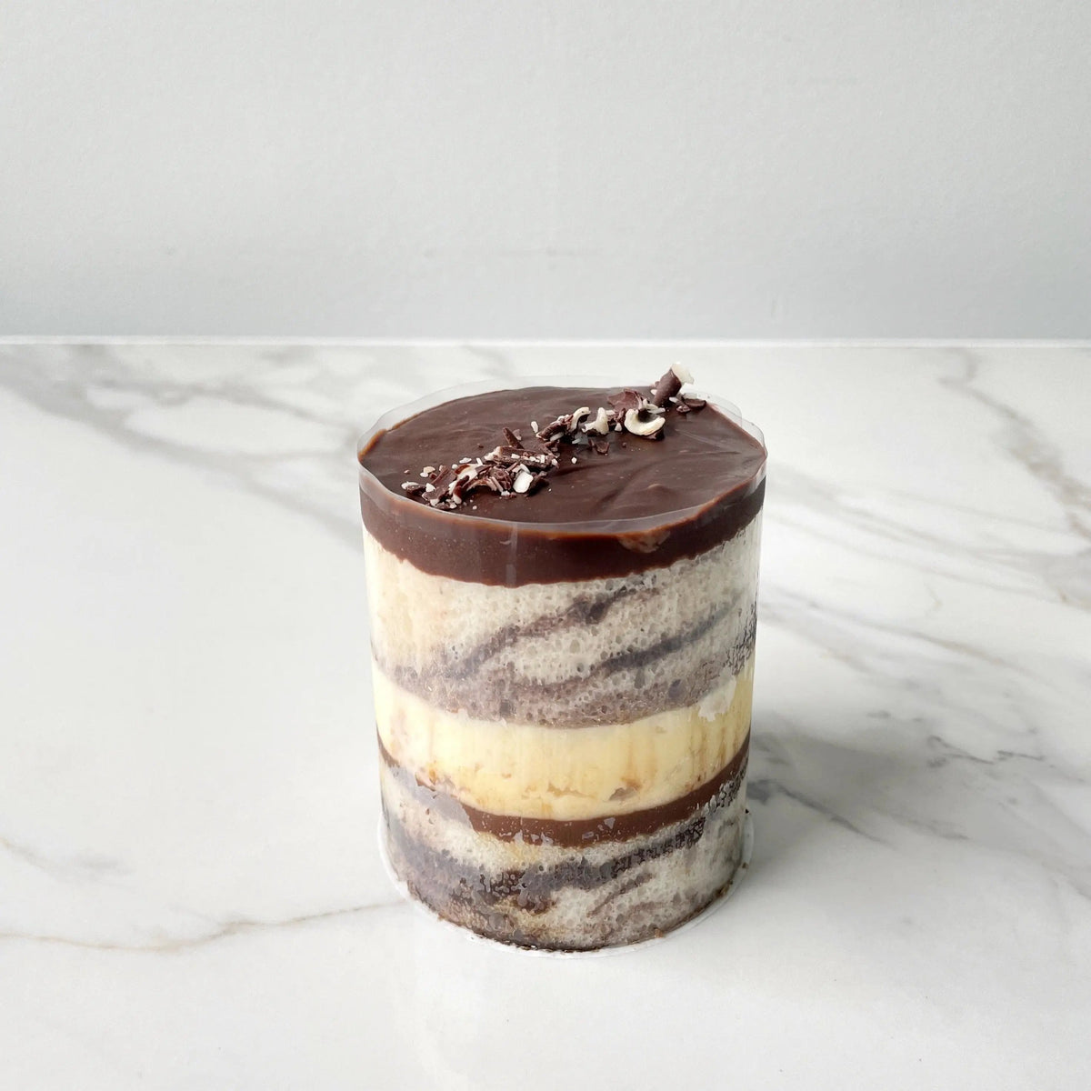 Marble Eclair Petite Cake