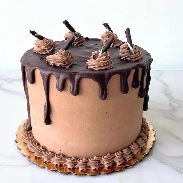 Marble Éclair Cake